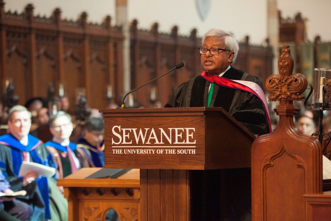 Almost 300 inducted into Order of Gownsmen at Convocation